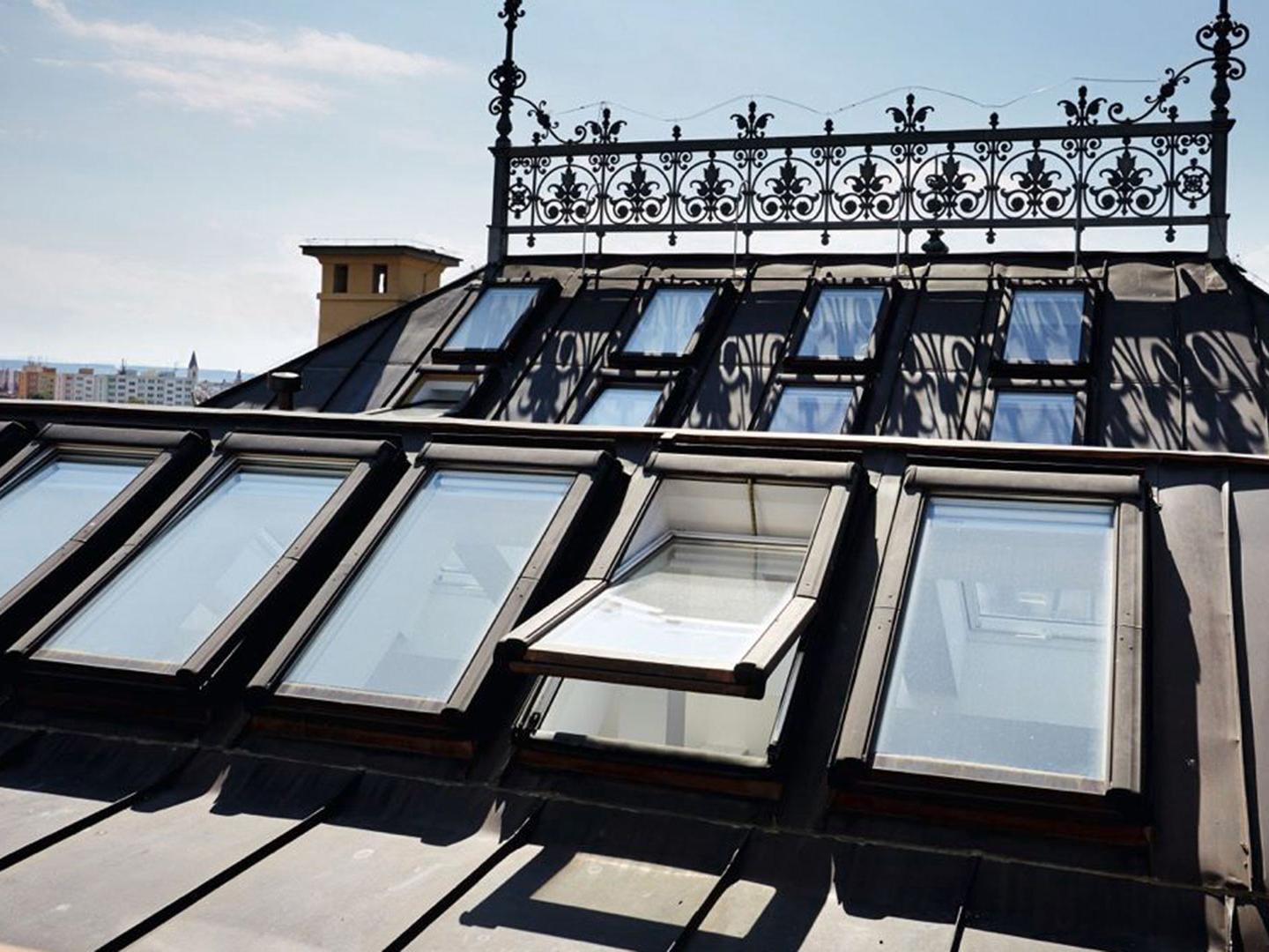 Designo R4 RotoTronic | Fenêtre de toit Roto